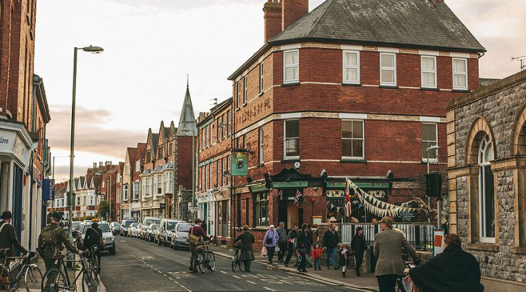 The Grapevine - Exmouth Holidays